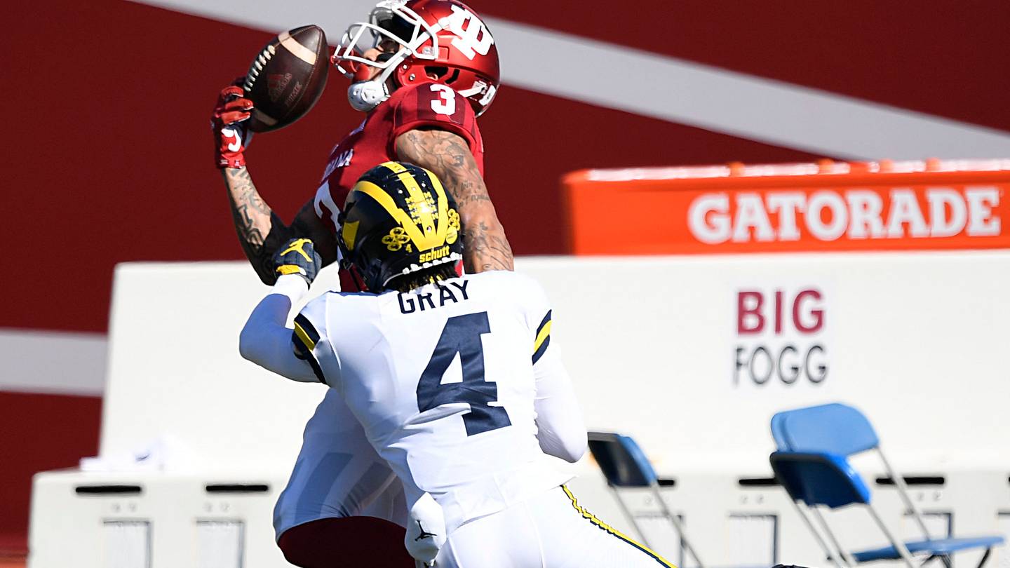 Ty Fryfogle Makes Big Plays Against Michigan's Man Defense