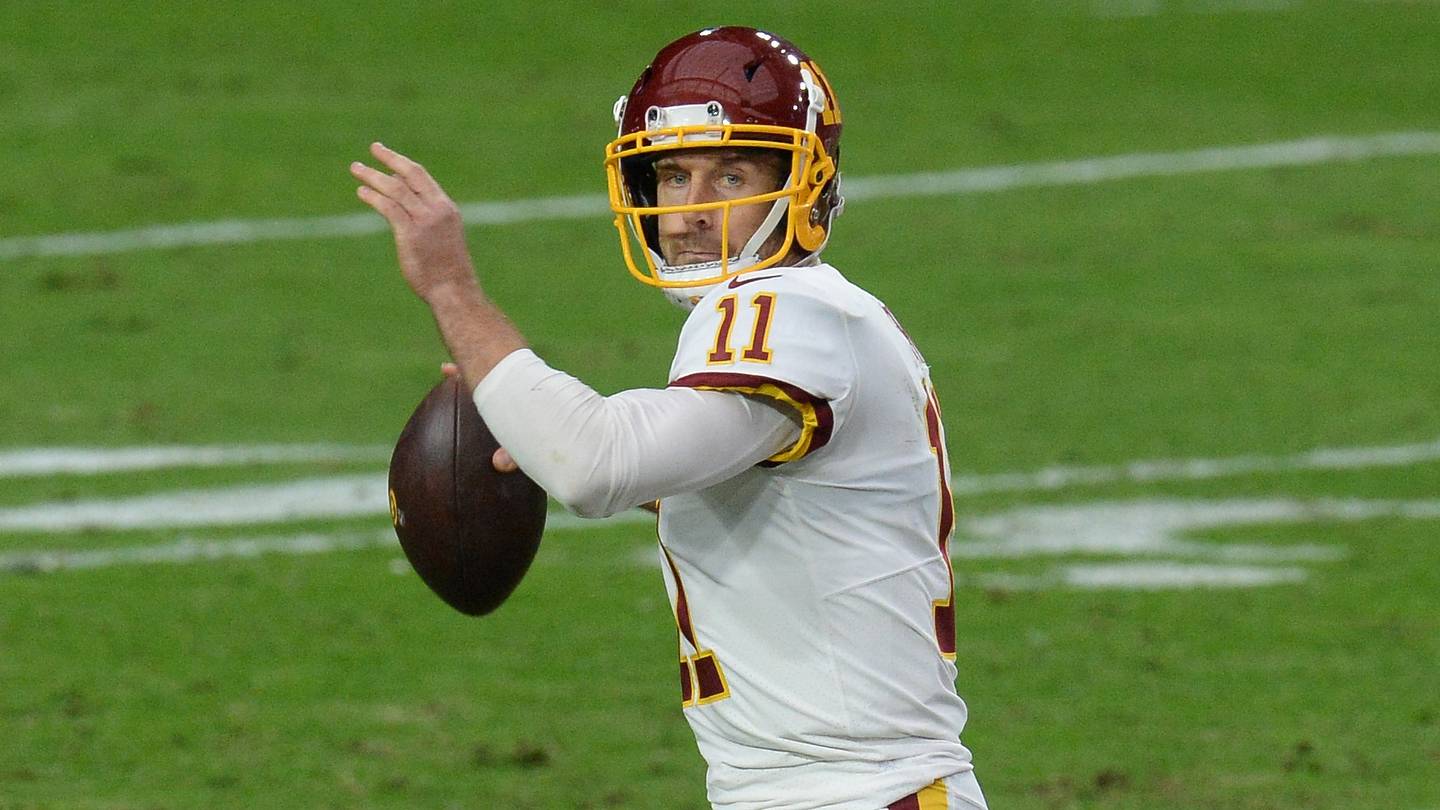 Alex Smith's Leg Brace Made Into Makeshift Lombardi Trophy