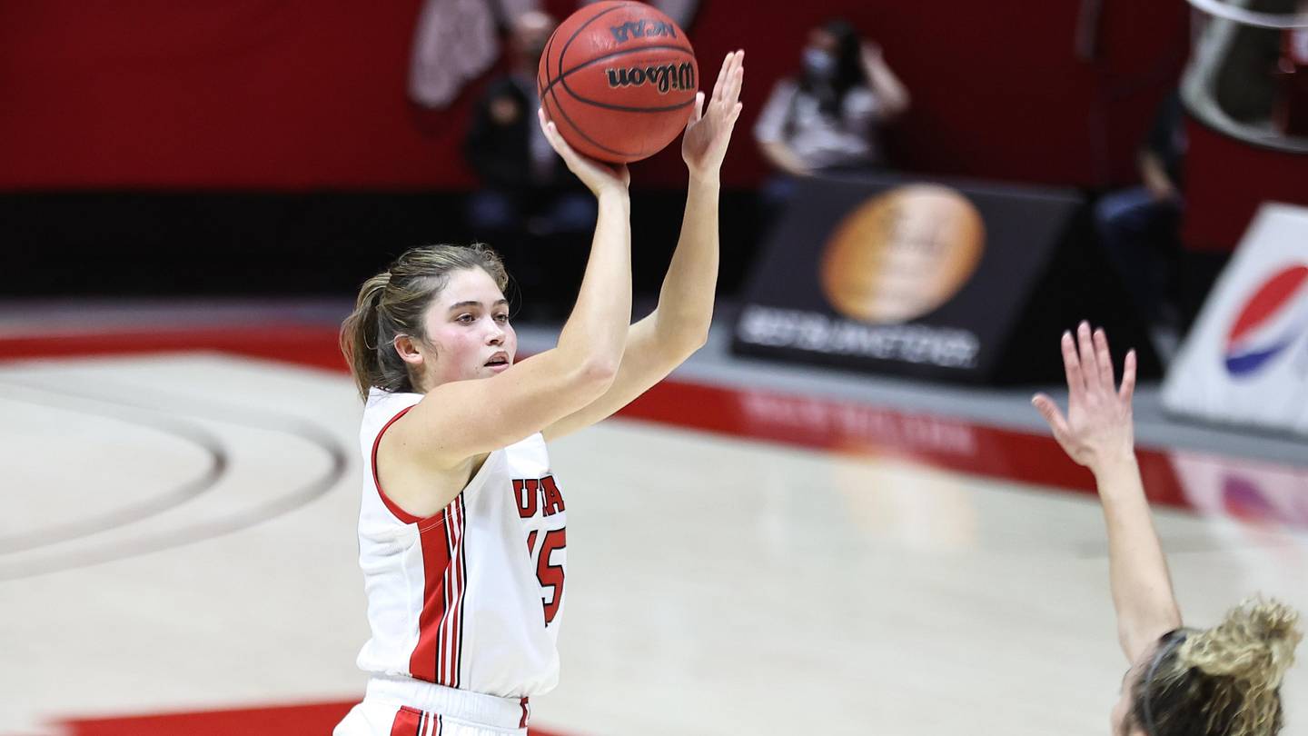 Kemery Martin Leads Utah WBB To Victory Over Arizona State
