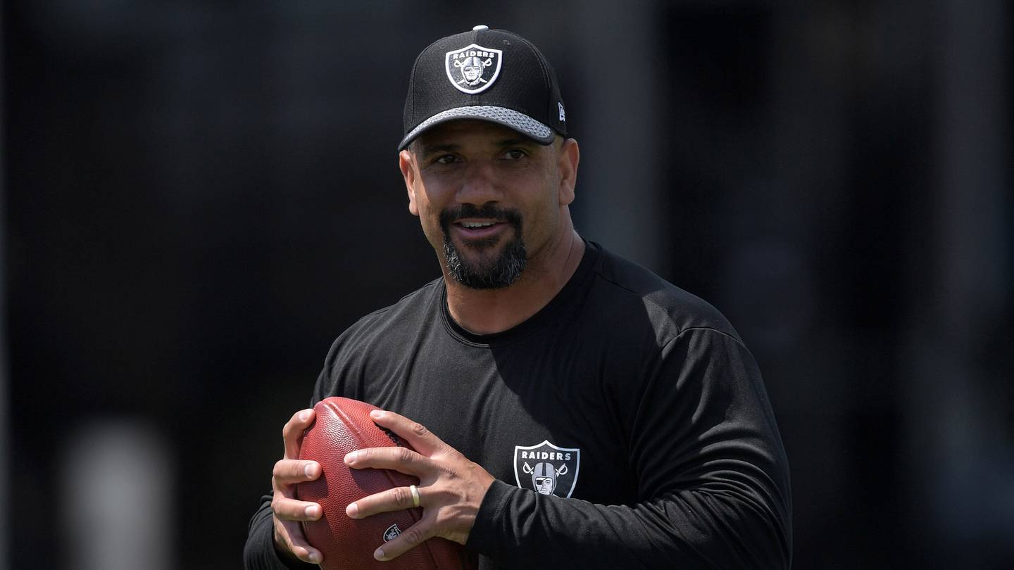 Eagles Expected to Hire Jemal Singleton