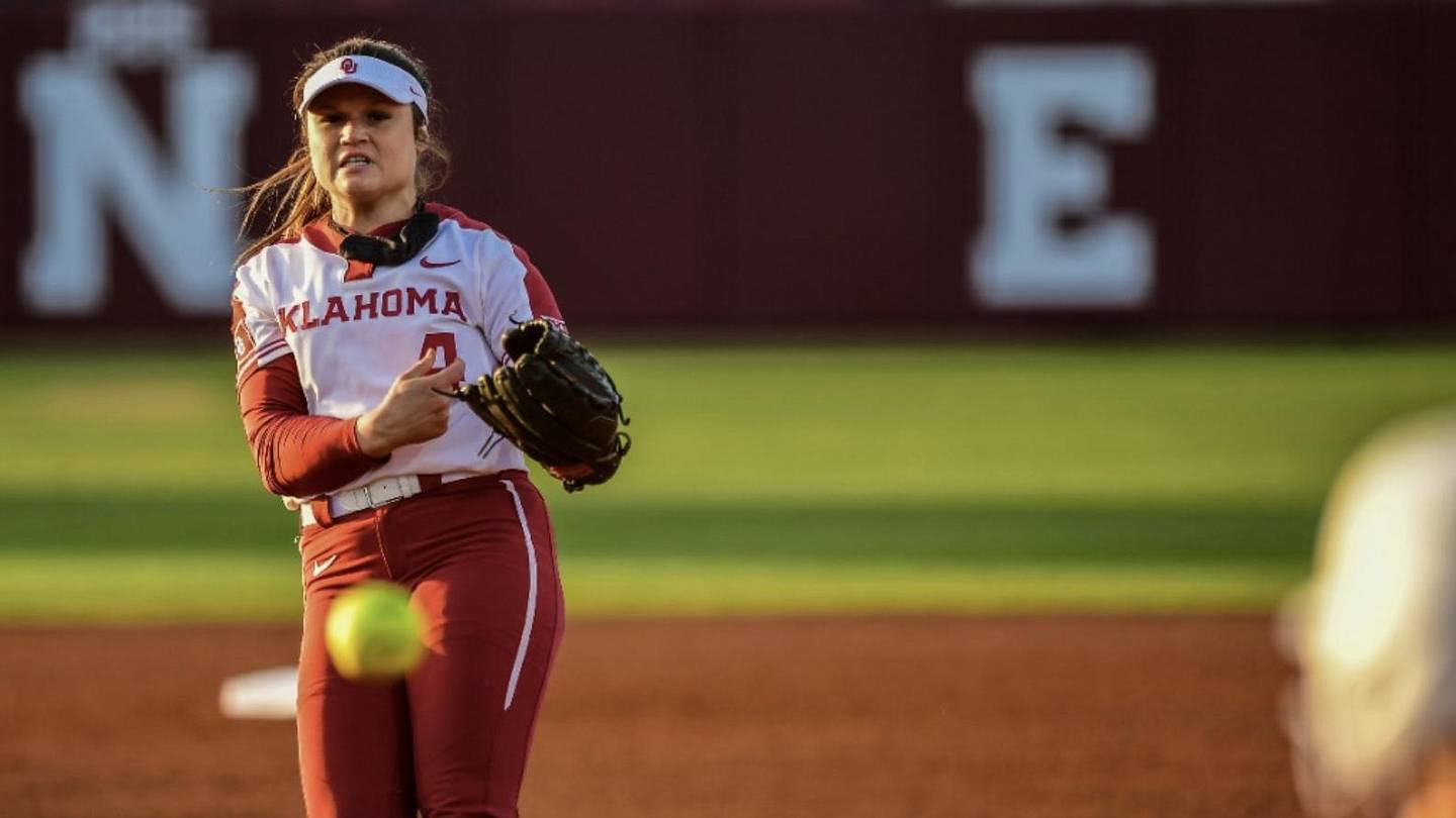 Shannon Saile powers another Oklahoma shutout
