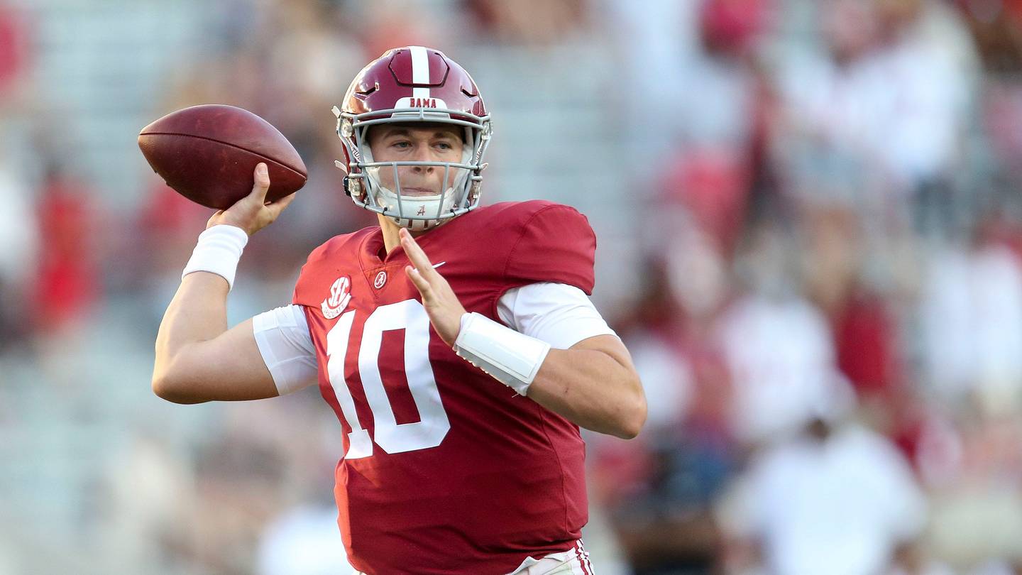 NFL Draft Quarterback Rankings: No. 5 – Mac Jones, Alabama