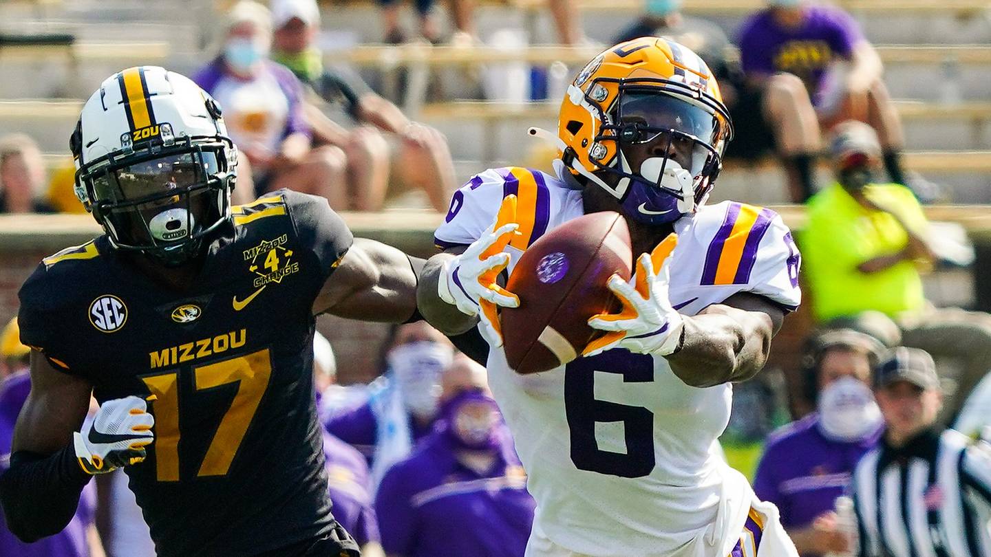 NFL Draft Bible Mock Provides Rare First-Round Receiver