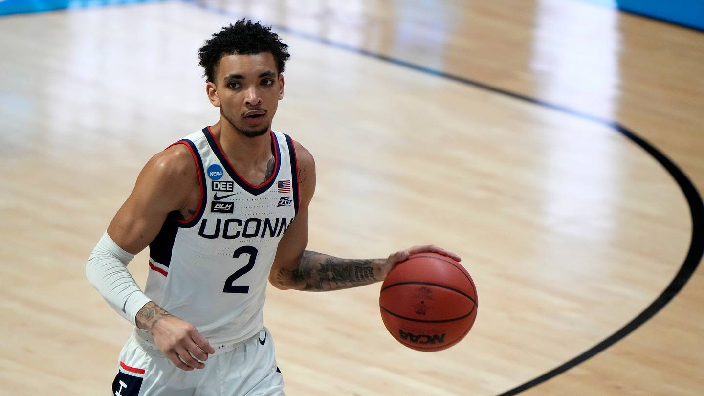 UConn Guard James Bouknight Declares for 2021 NBA Draft