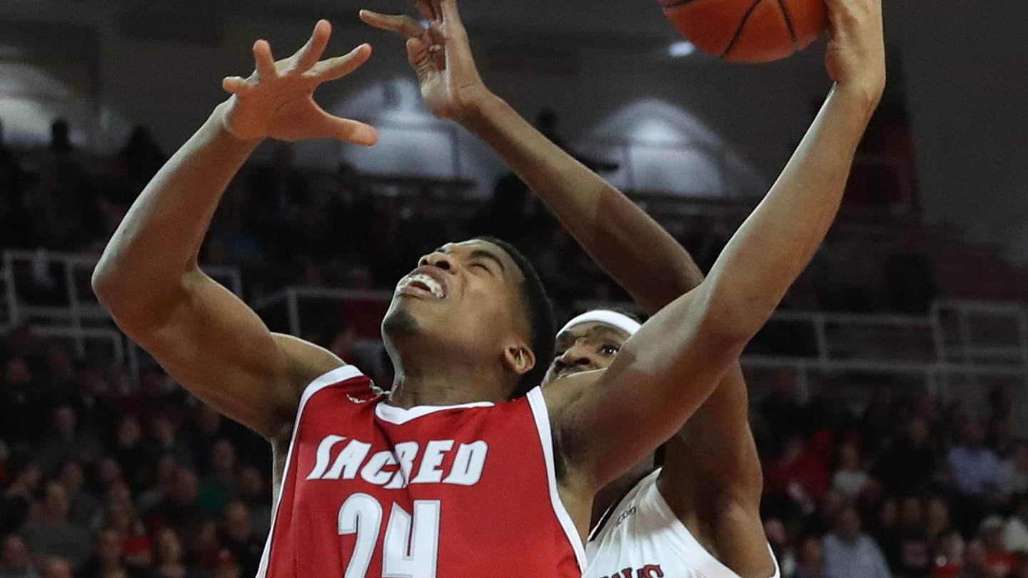 Breaking: Vols Add Grad Transfer EJ Anosike