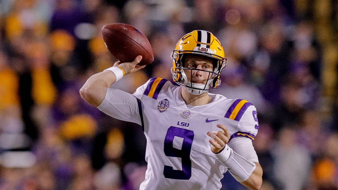 Peyton Manning gives advice to Joe Burrow: "It's a marathon, not a sprint"
