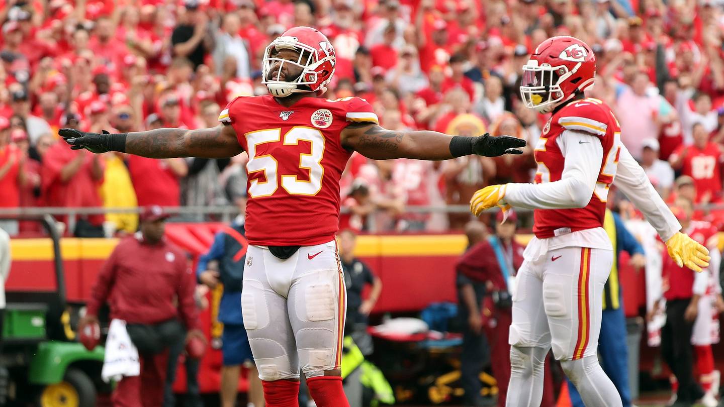 Kansas City Chiefs LB Anthony Hitchens Has Embraced Leadership Role ...