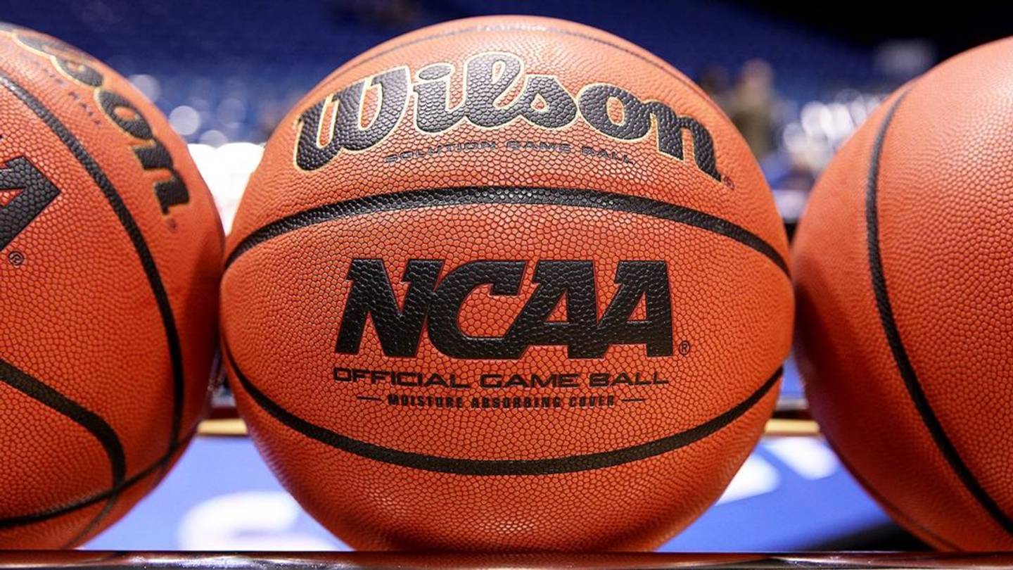 Austin Peay's Taylor, EKU's Brown withdraw from NBA draft