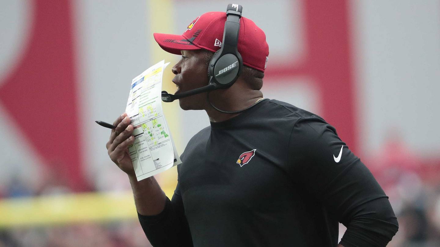 Former Cardinals DC Vance Joseph Continues Talks With Eagles