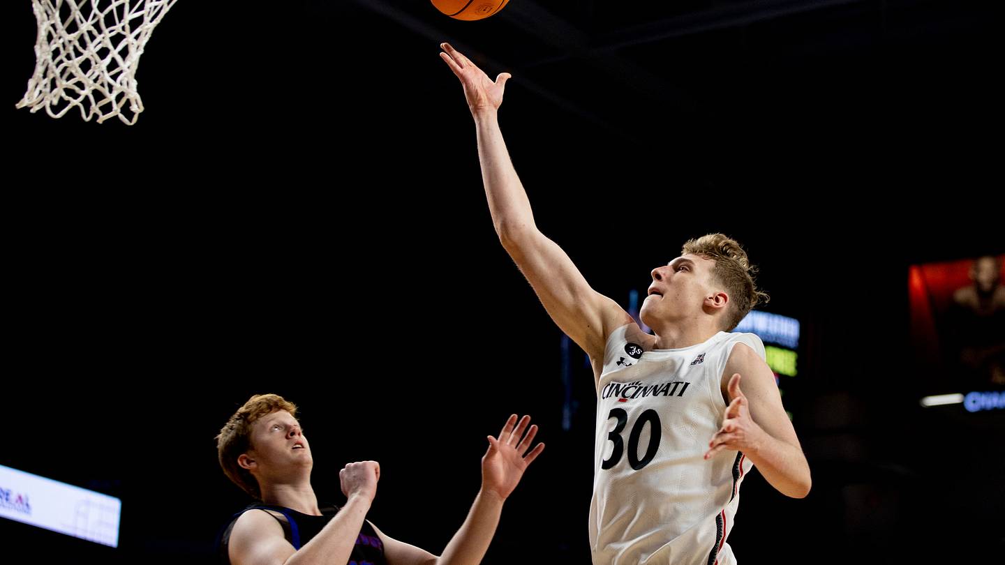 Preview Paw Prints: NJIT