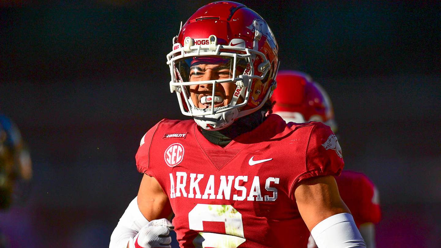 Watch: Hodges & Smith Preview Arkansas vs. Texas A&M