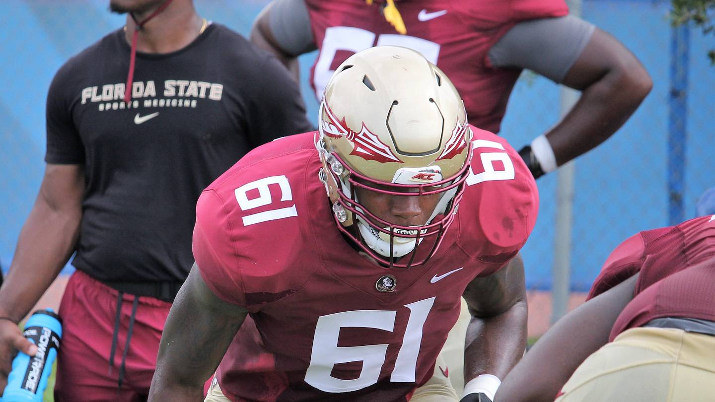 Florida State offensive lineman enters Transfer Portal
