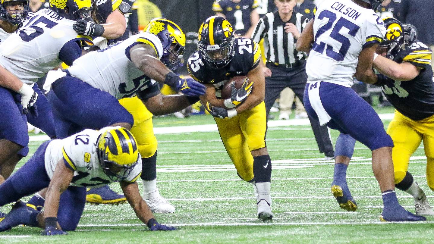 Williams X2 Ready to Lead Iowa Backfield