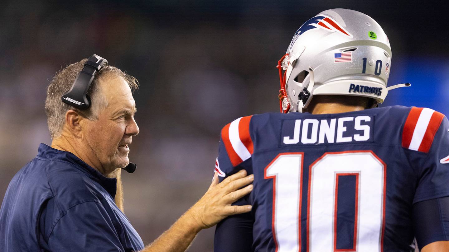 Patriots Belichick Reveals Status of Mac Jones Injury