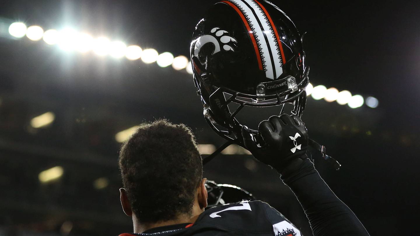 Three-Star 2024 Safety Rydarrius 'Red' Morgan Places UC Among Top-Six ...