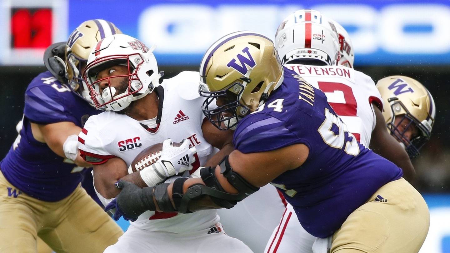 Taimani Leaves Disappointing UW Season Behind, Enters Portal