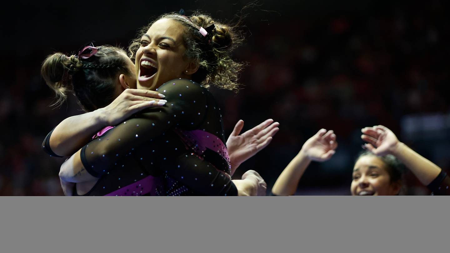 Live Updates: No. 11 Alabama Gymnastics vs. No. 6 Auburn