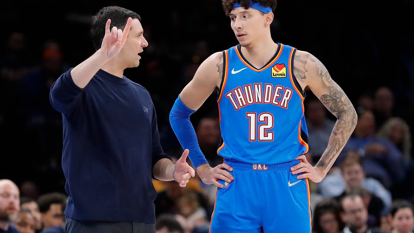 Former Thunder Player Gives Back to Local Community