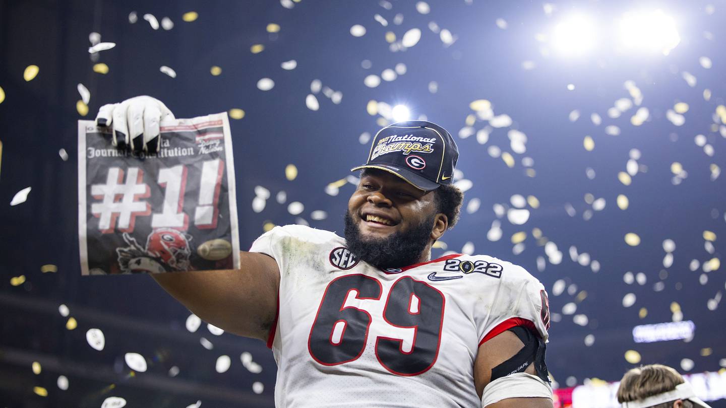 Bengals to Workout Georgia Offensive Lineman Jamaree Salyer Ahead of ...