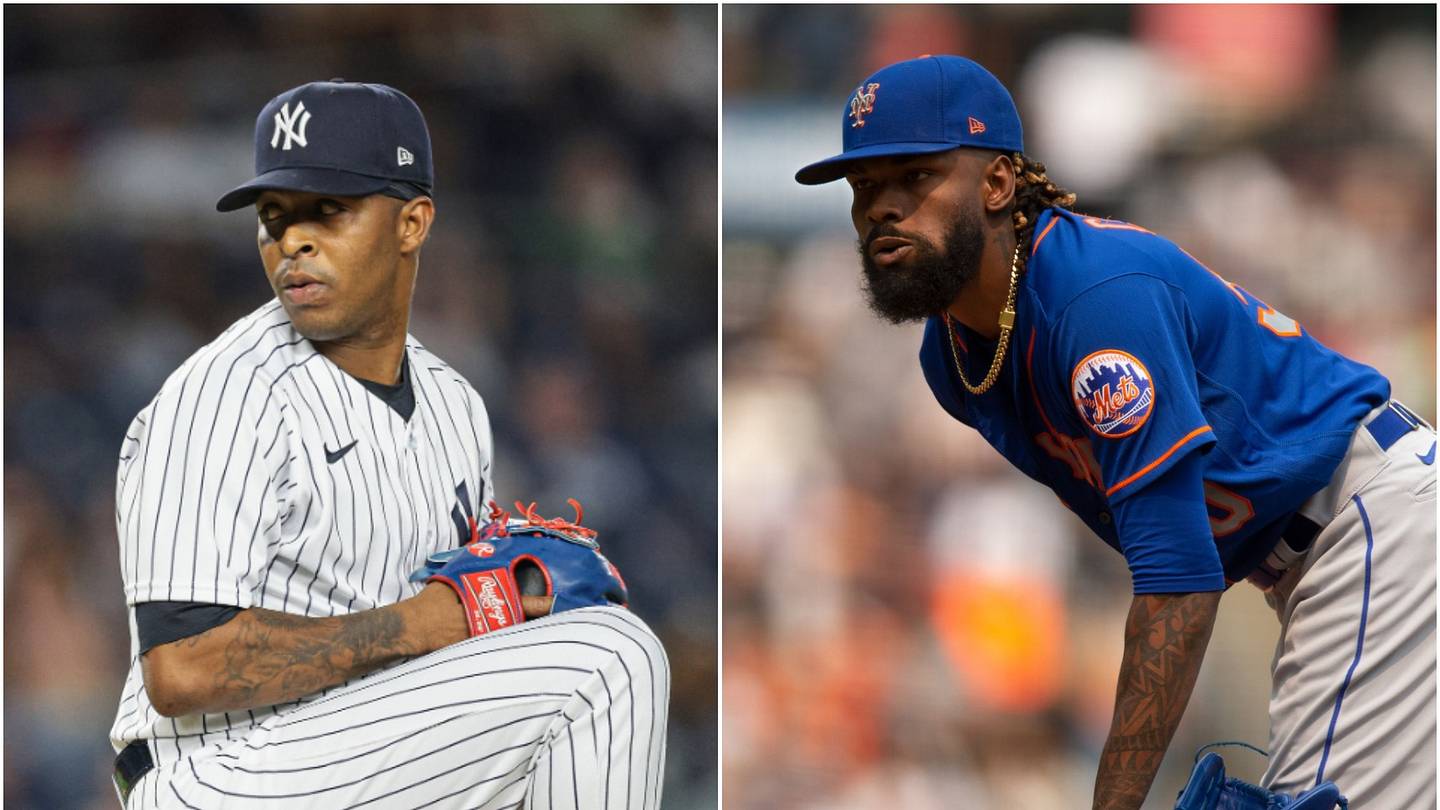 Yankees, Mets Swap Relievers in Trade