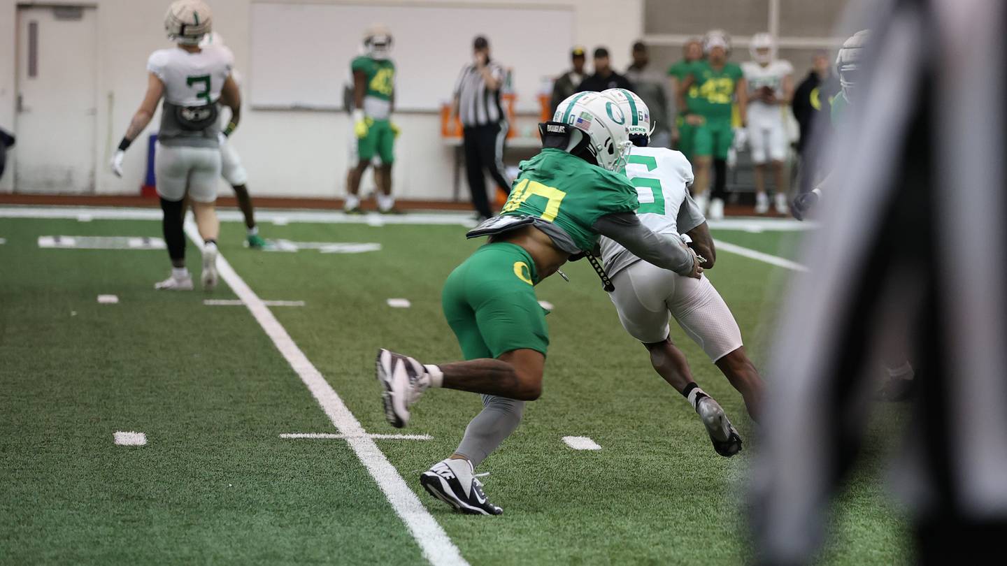 Oregon Linebacker Justin Flowe Progressing Ahead of Ducks Spring Game ...