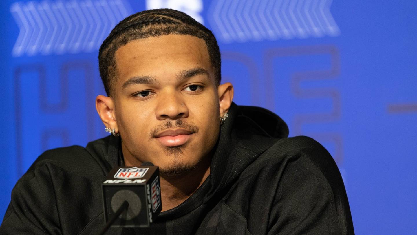 BREAKING: Carolina Panthers Draft Penn State LB Brandon Smith