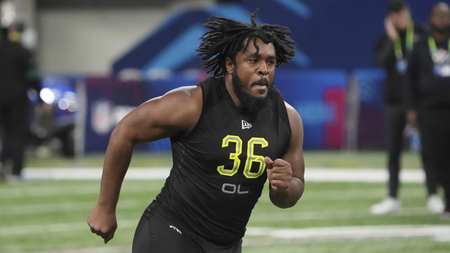 Dylan Parham "Thankful" for Opportunity with Raiders