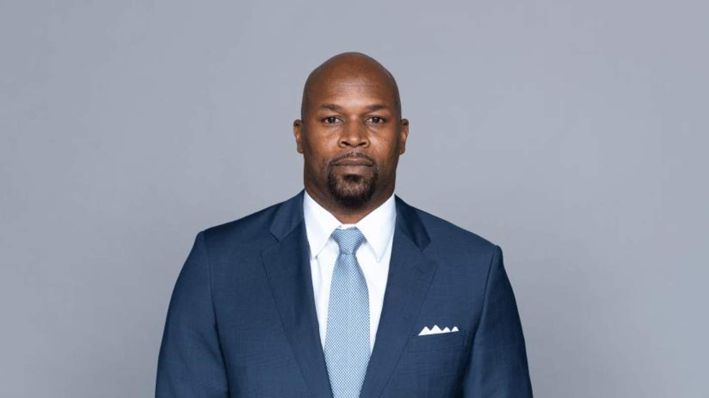 roman phifer position