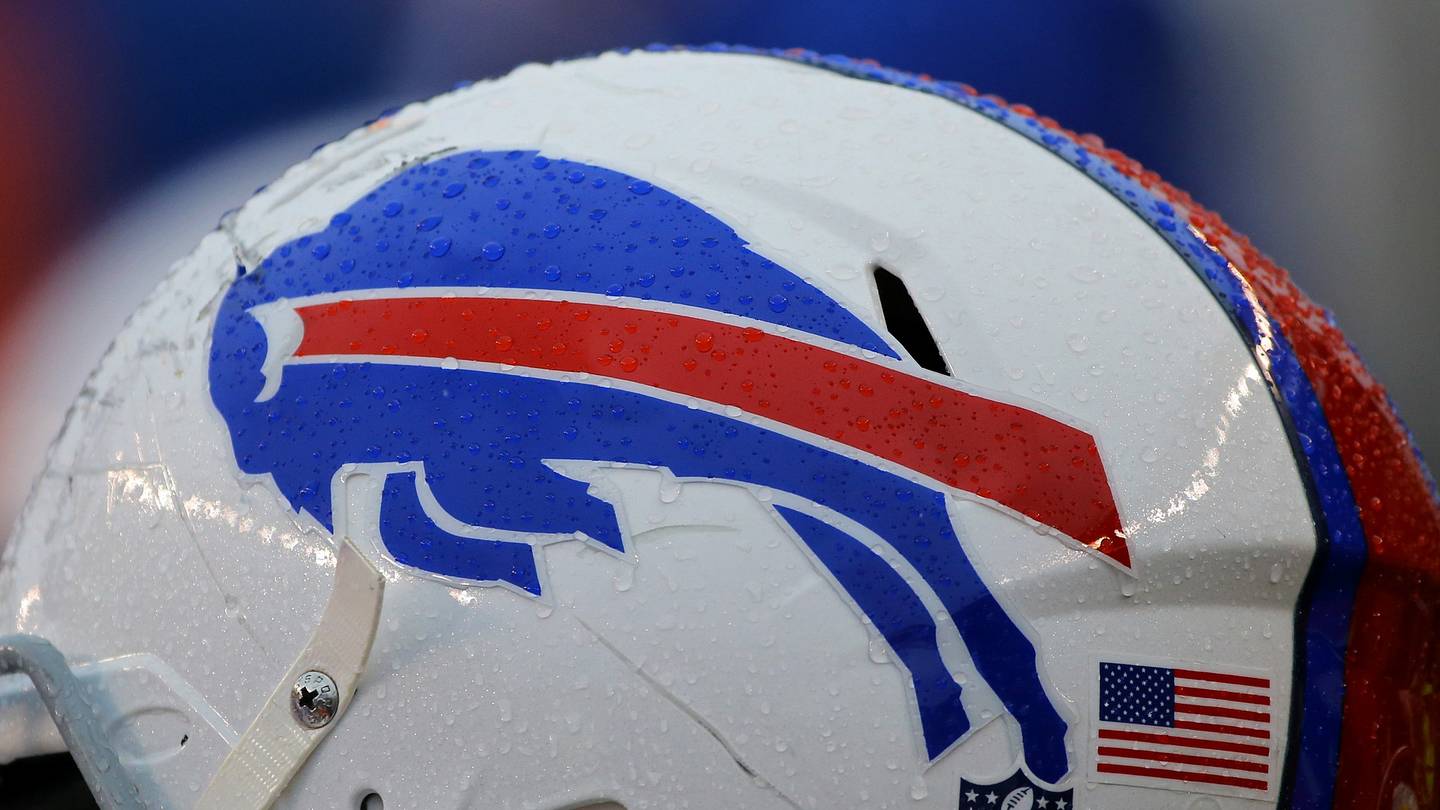 Bills Coach, Buffalo Radio Legend Chuck Dickerson Dies at 86