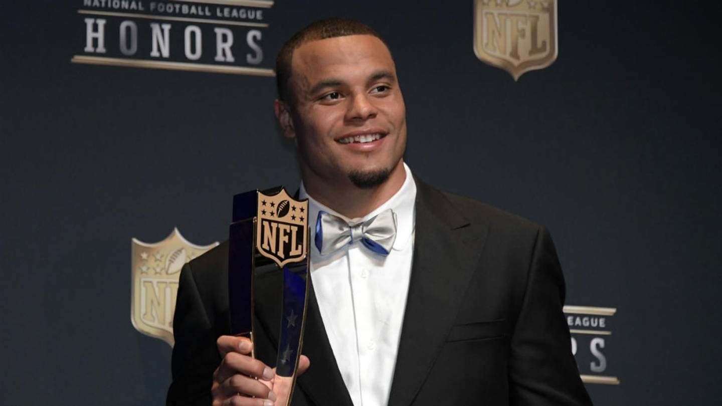 The 3 Reasons Cowboys QB Dak Will Win NFL Comeback Player of the Year