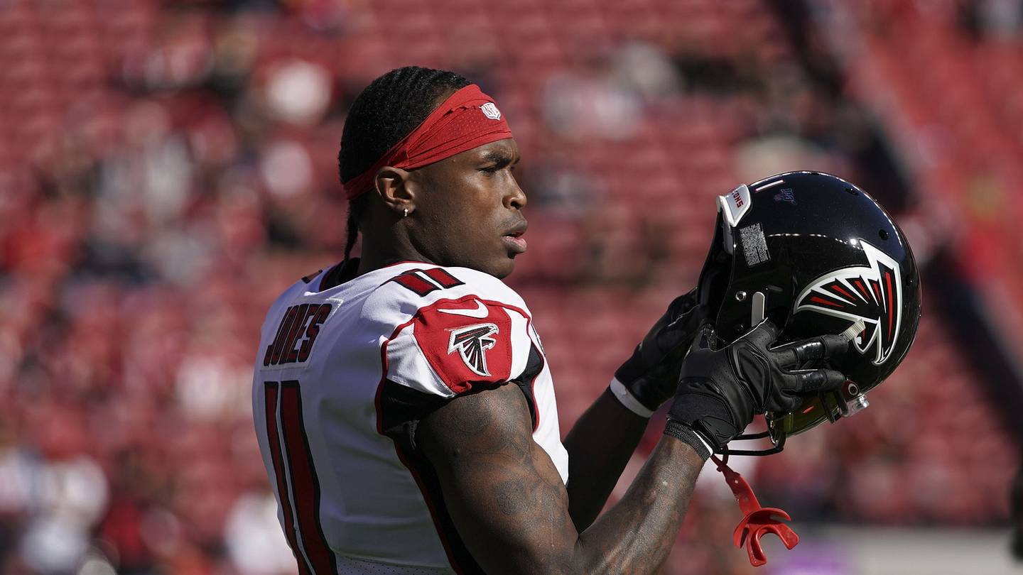 Robinson: Jones a Good Fit in Mind, Body