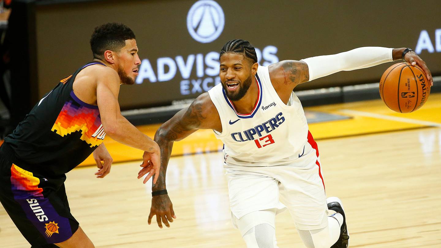 Injury Report: Devin Booker Receives Status Upgrade vs. Clippers