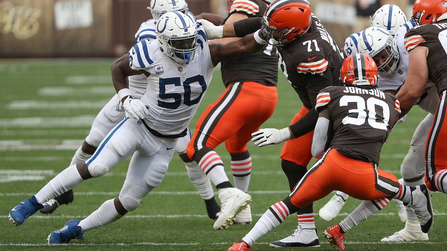 Breakdown on Justin Houston Signing With Ravens