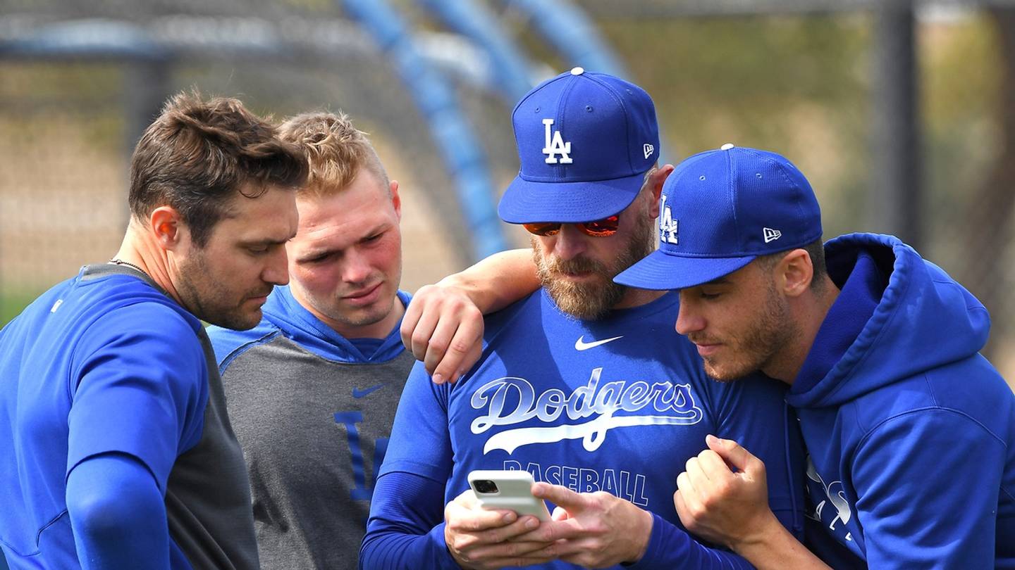 MLB News: Marlins Target Dodgers’ Hitting Coach Brant Brown For Job Opening
