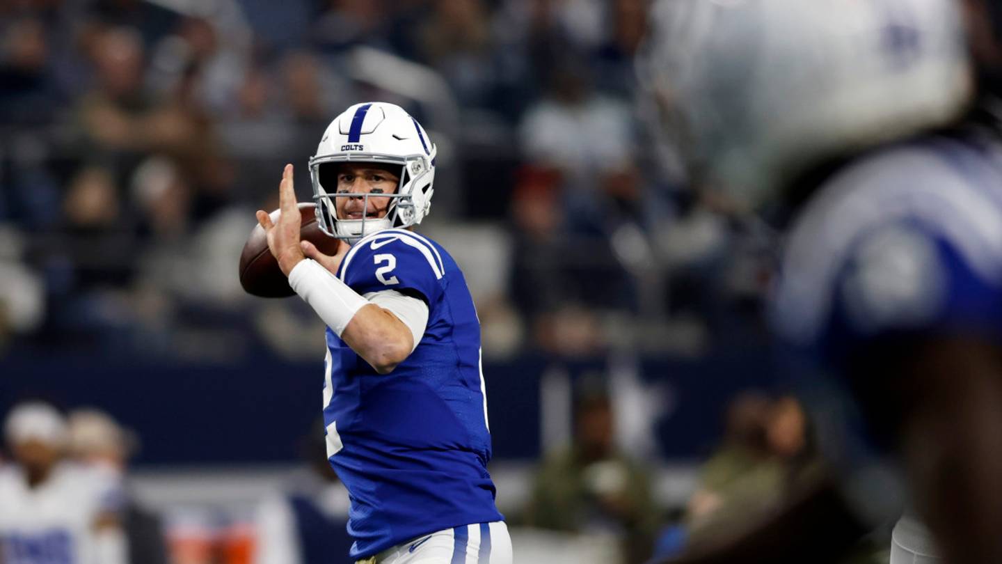 Colts Make Puzzling Quarterback Signing in Latest Prediction