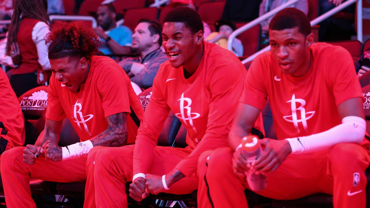 Rockets Extend Home Winning Streak In 111-97 Win Over Suns