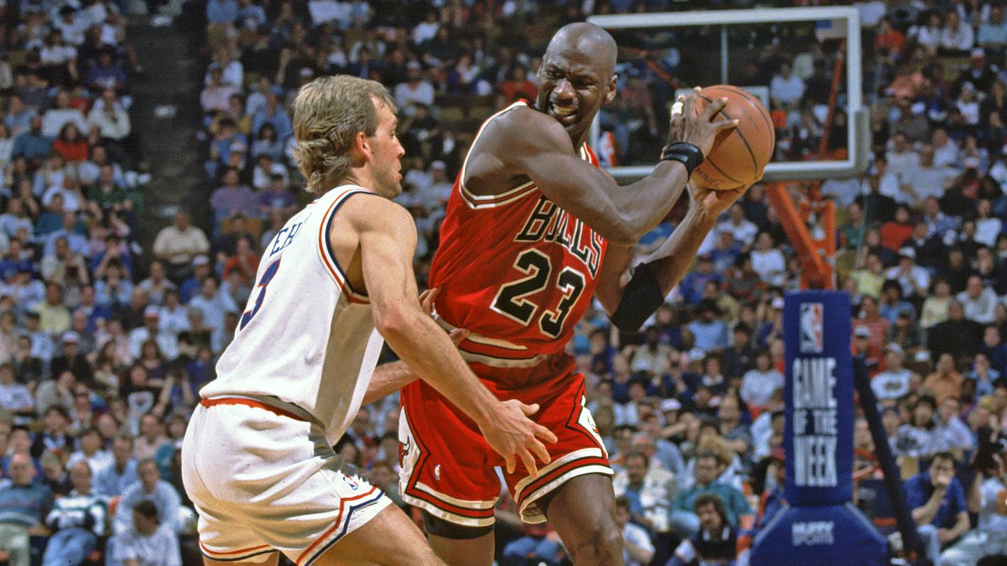 How an early foul spurred Michael Jordan to drop 69 points on the ...