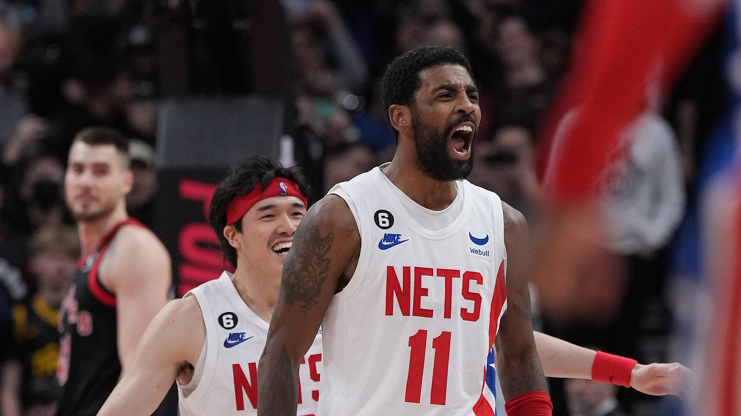 Kyrie Irving Makes Game-Winning Shot in Nikes