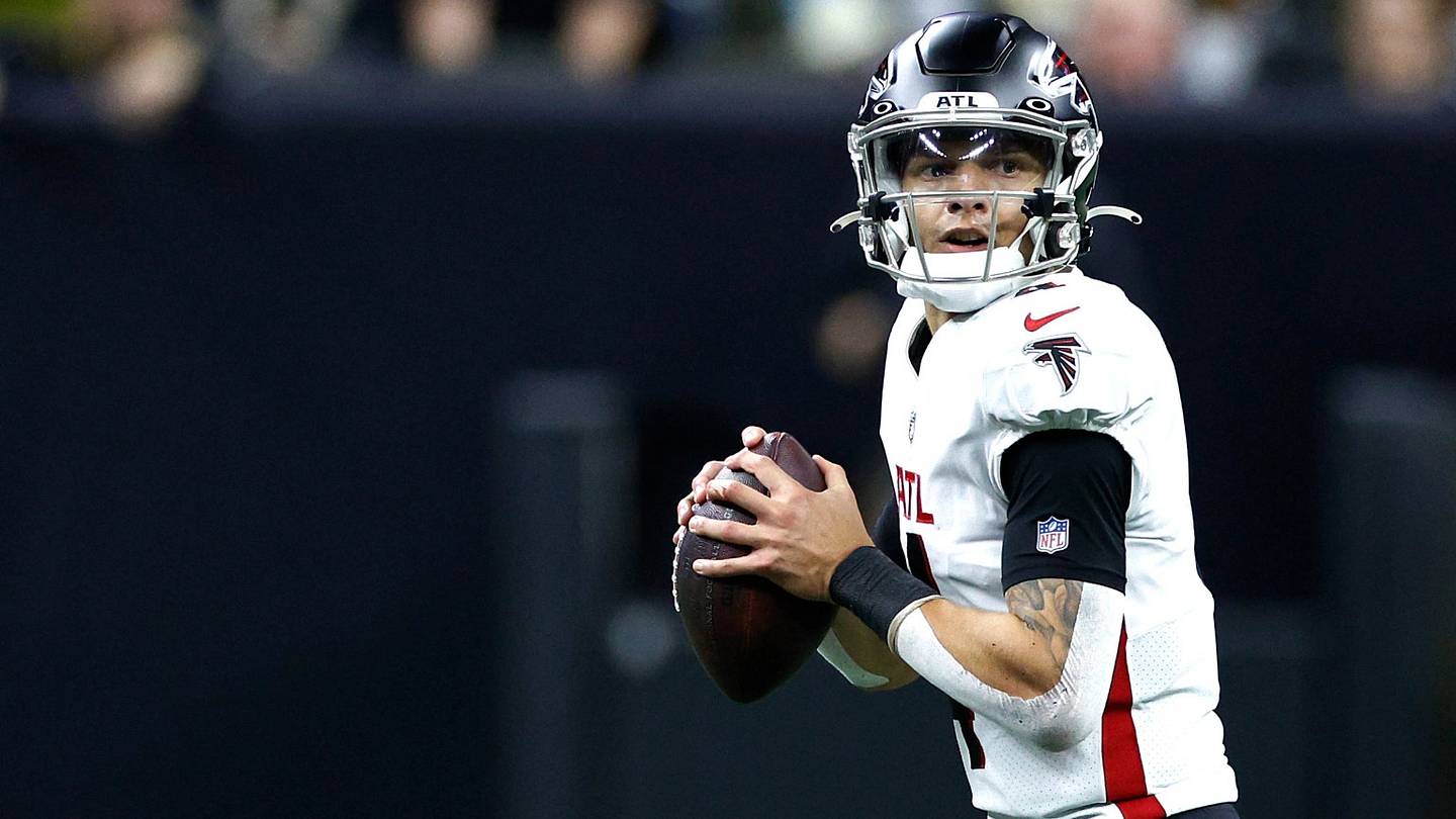 'When He Talks, You Listen!' Falcons QB Desmond Ridder Leads Atlanta's ...