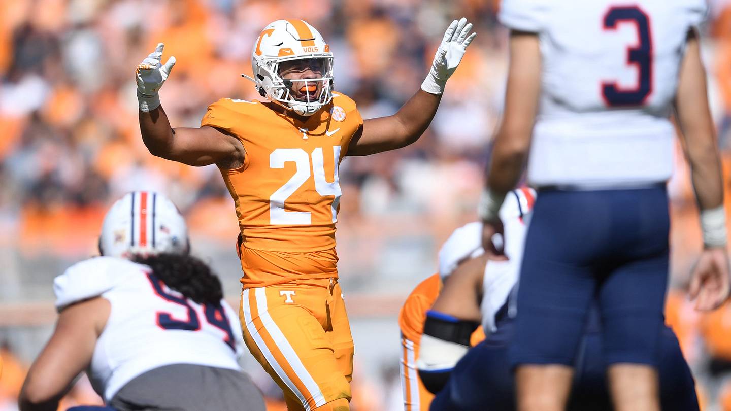 Tennessee Linebacker Thinks Tigers will Run the Ball More in Orange Bowl