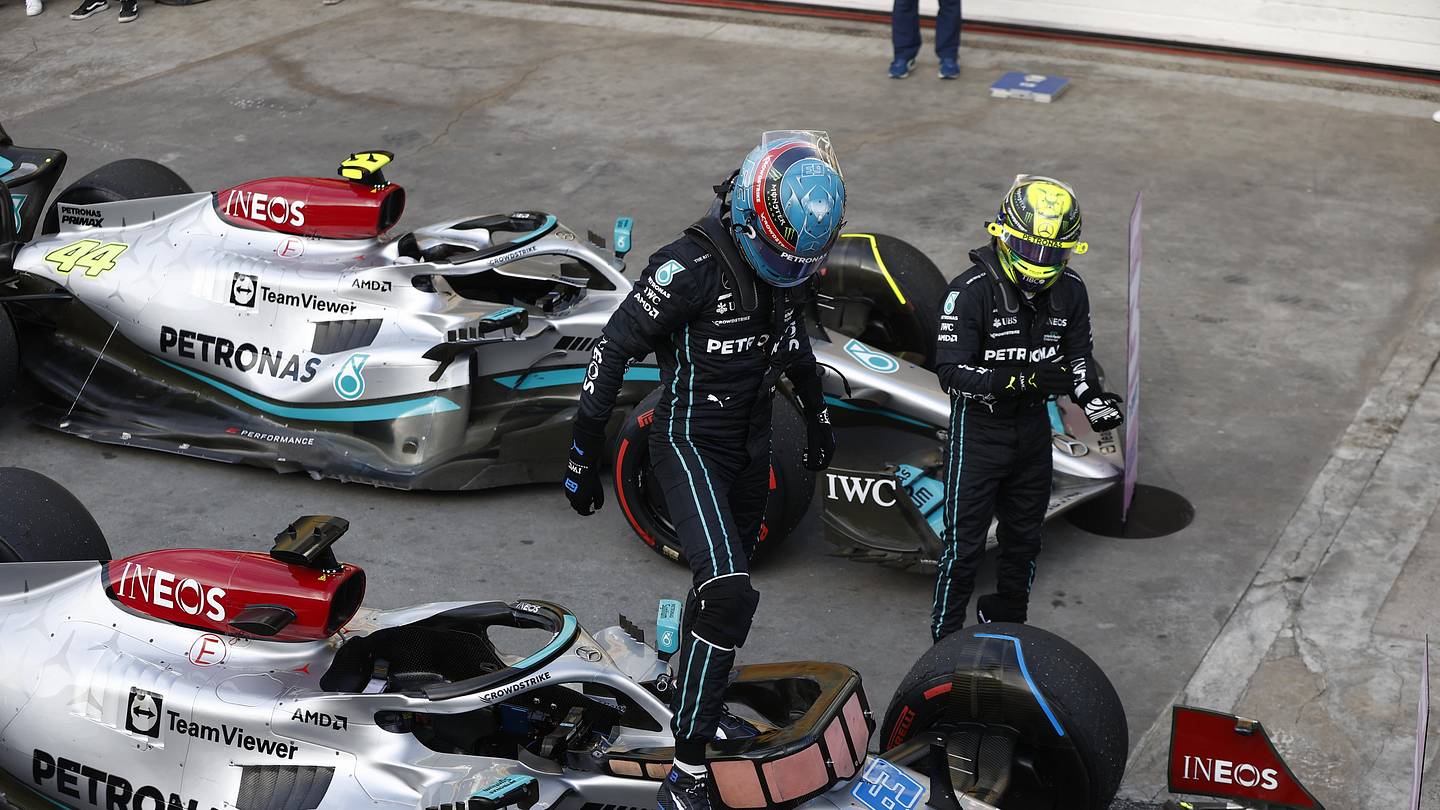 F1 News: Mercedes Teases W14 Ahead Of Official Car Reveal