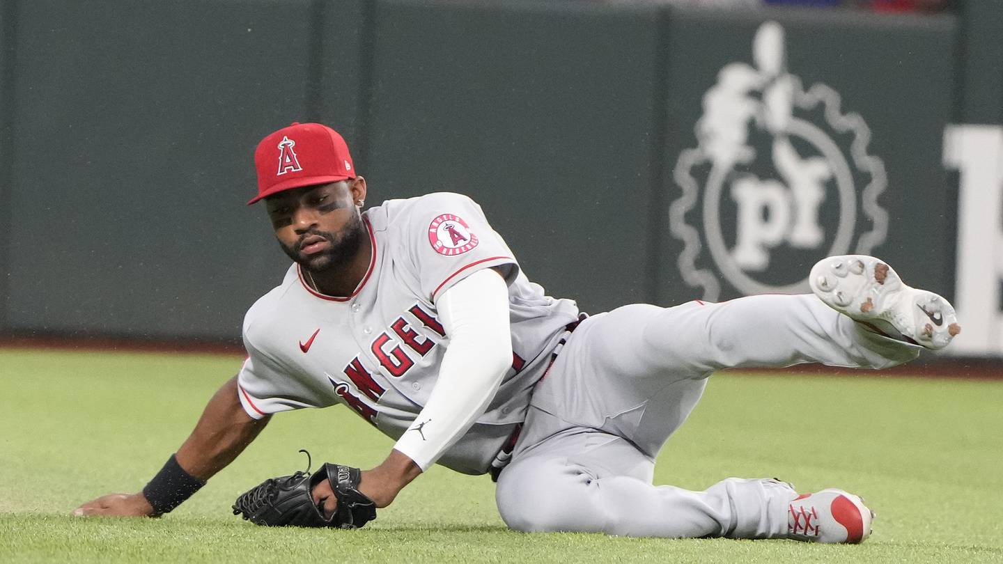 Angels News: Phil Nevin Expects Jo Adell to Contribute Next Season