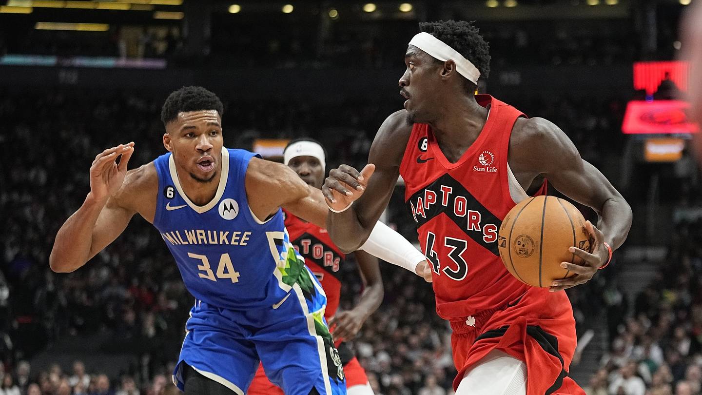 Raptors Nearly Pull off Miracle Comeback Despite Dreadful Offensive ...