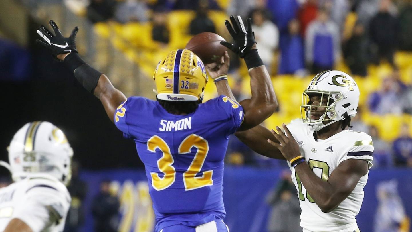 Shayne Simon, C'Bo Flemmister, A.J. Woods Make Return to Pitt Official