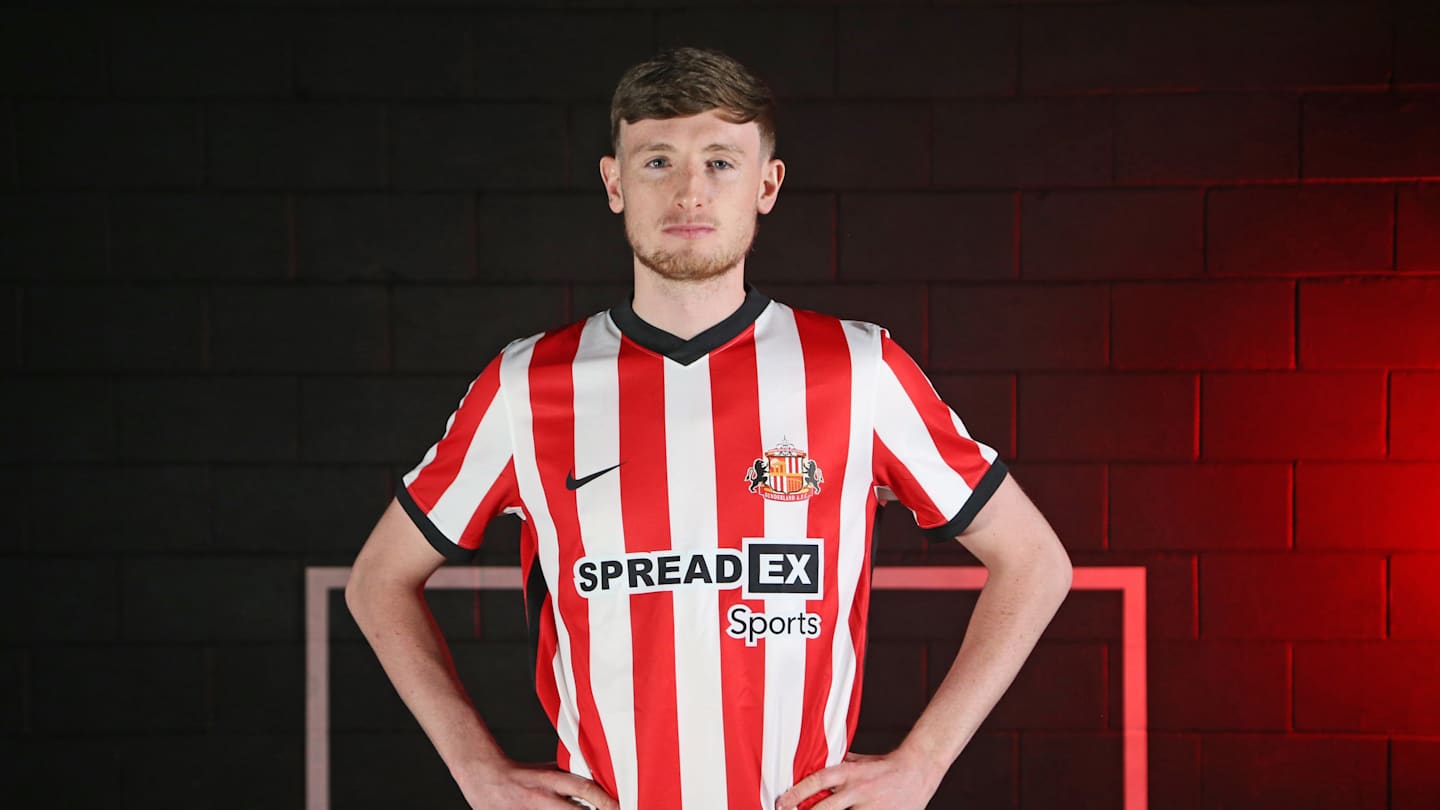Tony Mowbray says Sunderland have found a 'rarity' in Joe Anderson
