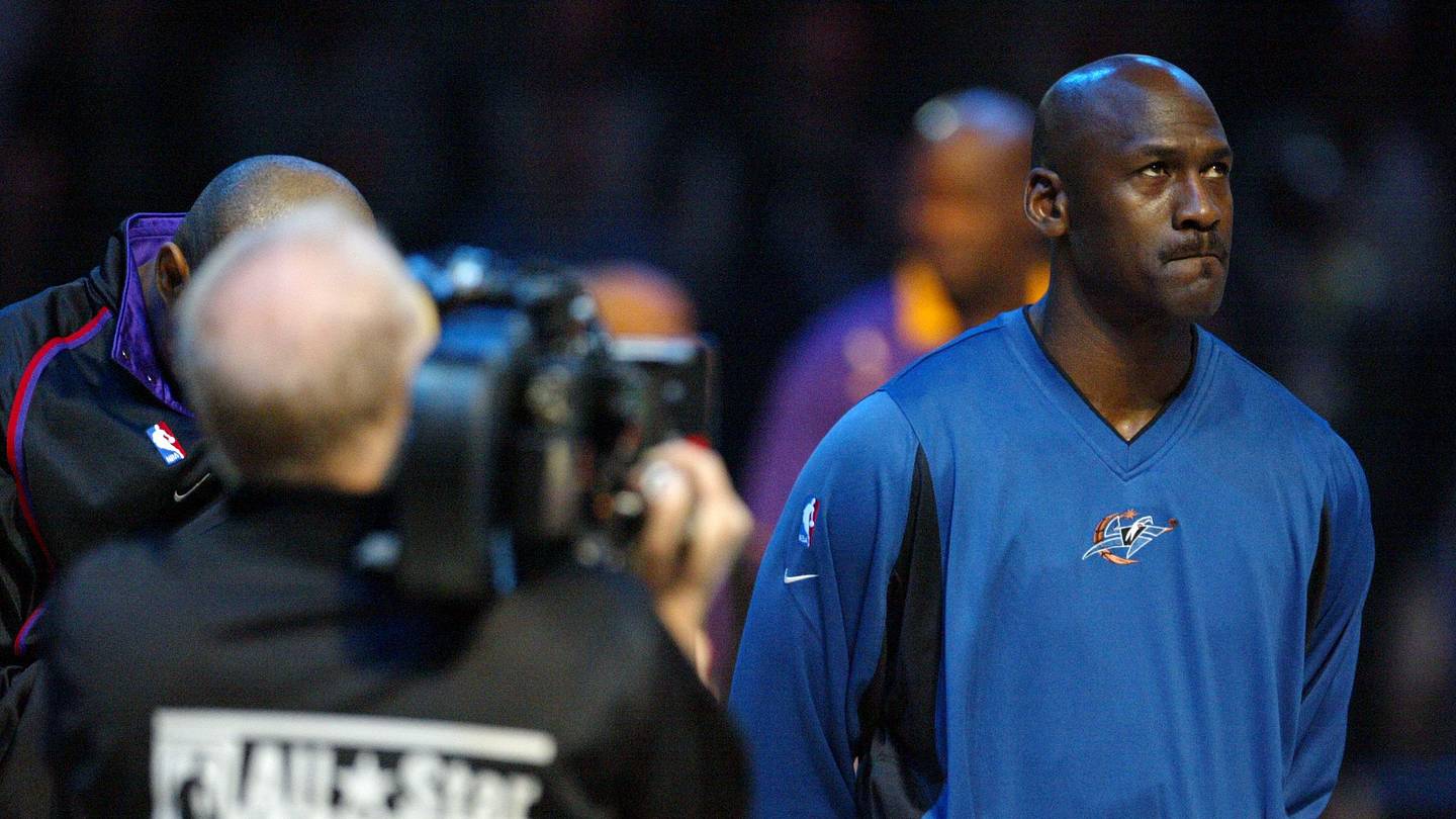 Relive Michael Jordan's final shot in the NBA All-Star Game 20 years ago