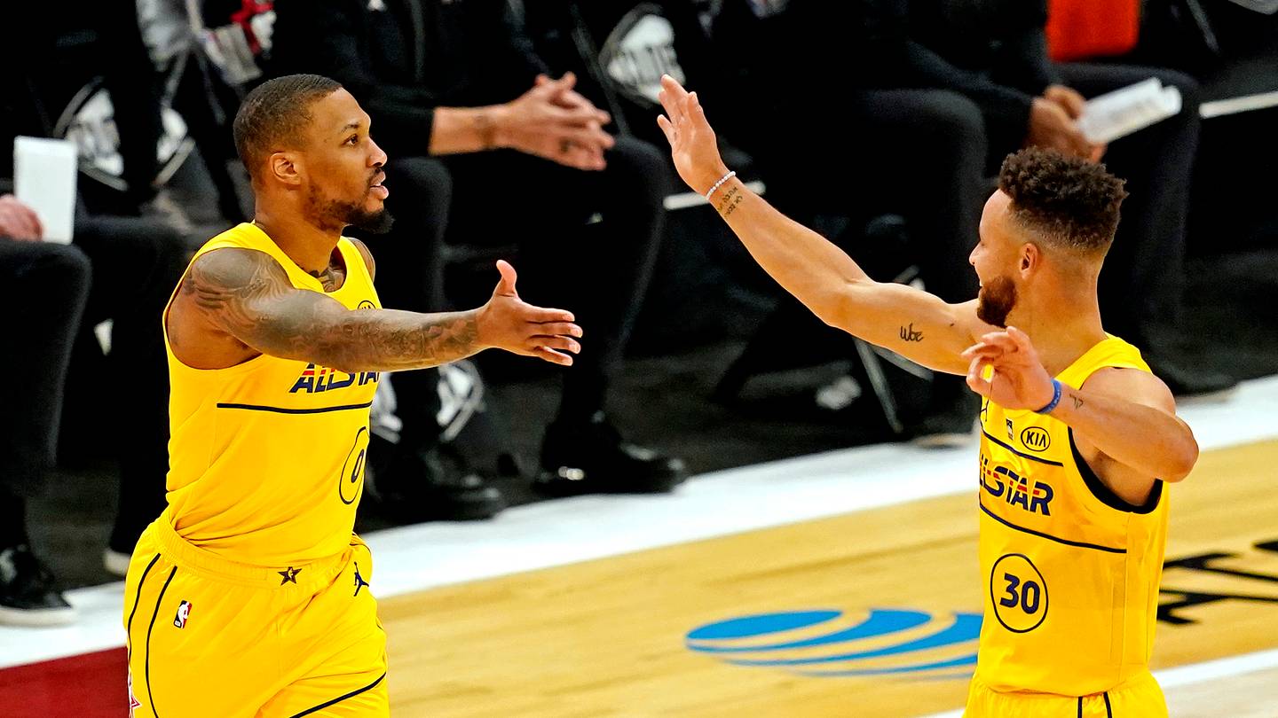 Steph Curry Reacts to Damian Lillard Winning Three-Point Contest