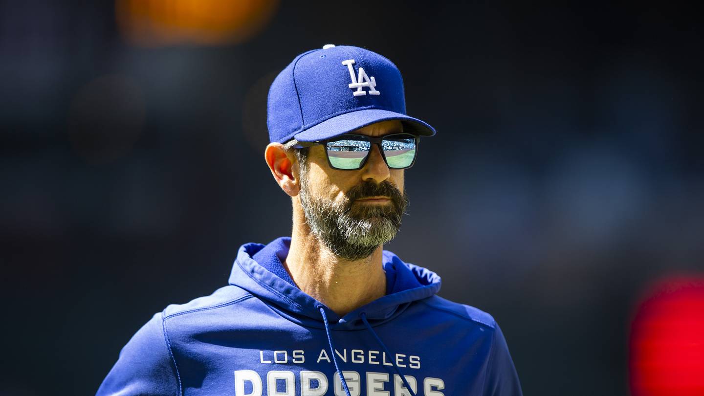 Dodgers: LA Pitching Coach Reveals Thoughts About Entering Season with ...