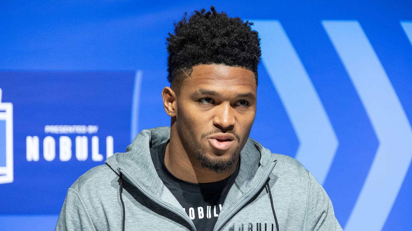 Longhorns RB Roschon Johnson Drawing Day 2 NFL Draft Buzz