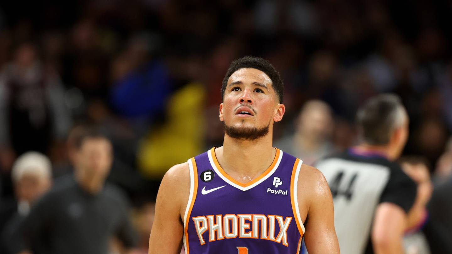 Do NBA Officials Overlook Suns Guard Devin Booker?
